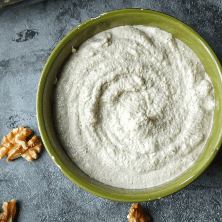 Walnut Cream Sauce (4 Ingredient and Vegan) – Tasty Oven