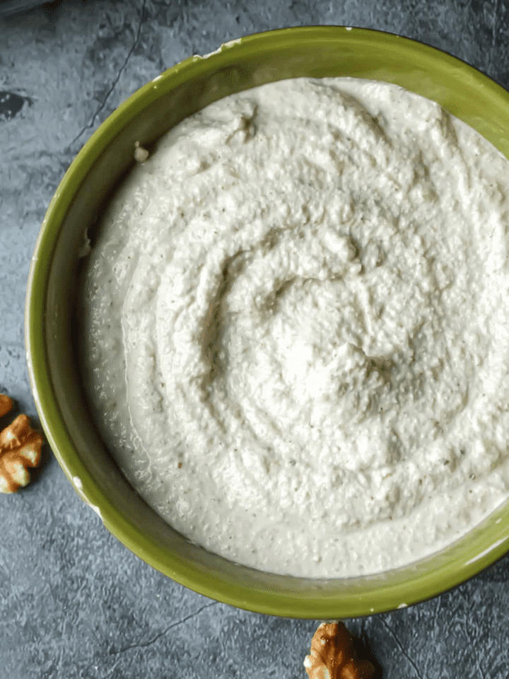 Walnut Cream Sauce (4 Ingredient and Vegan) – Tasty Oven