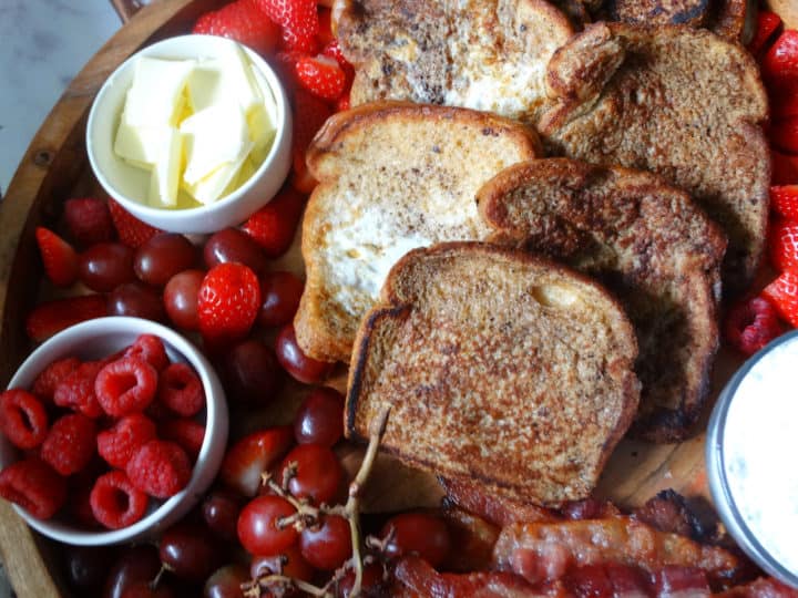 How to Make a French Toast Breakfast Charcuterie Board