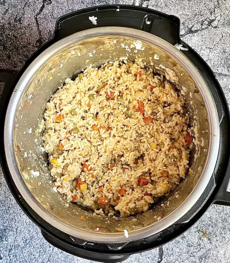 Delicious 30 Minute Instant Pot Fried Rice - Tasty Oven