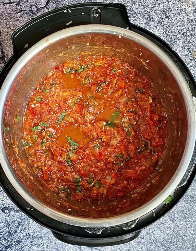 Salsa Roja - Restaurant Style Salsa Recipe for the Instant Pot