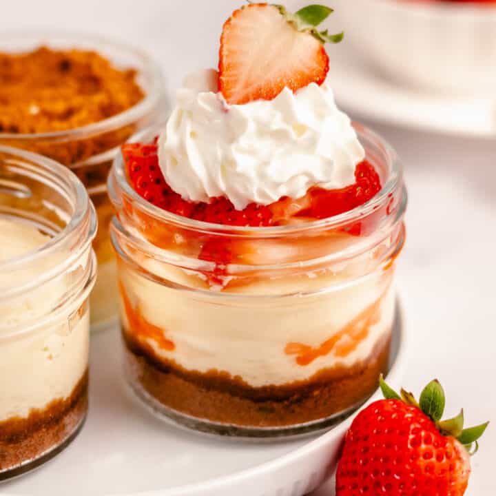 Instant Pot Mini Cheesecakes in Jars - 3 Easy Ways!