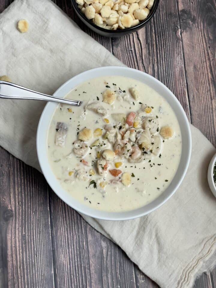 Instant Pot Seafood Chowder – Tasty Oven