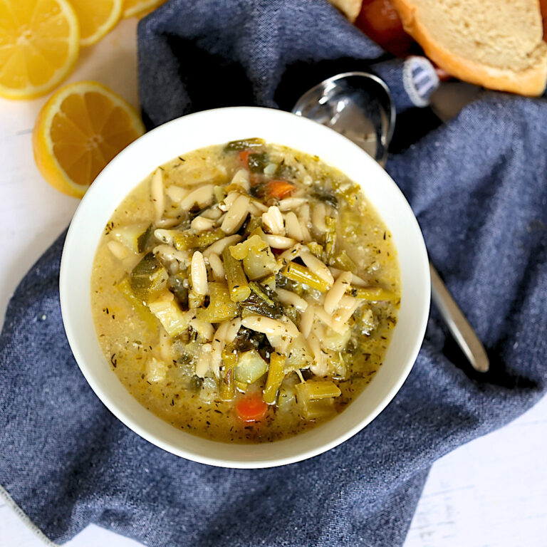Instant Pot Spring Minestrone Soup – Tasty Oven