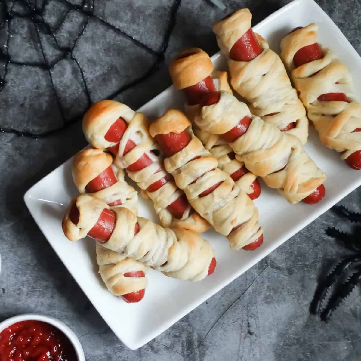 Mummy Hot Dogs – Tasty Oven